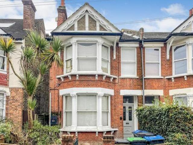 3 Bedroom Semi detached House For Sale In Croydon