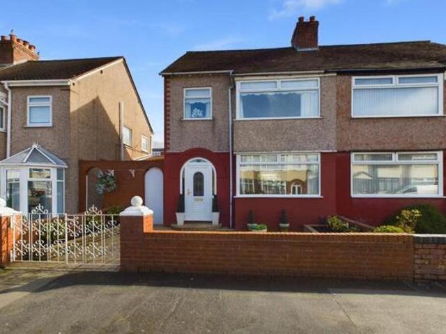 3 Bedroom Semi detached House For Sale In Crosby, Liverpool