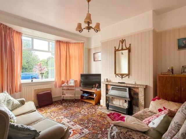 3 bedroom semi detached house for sale in Crab Lane, Harrogate, HG1