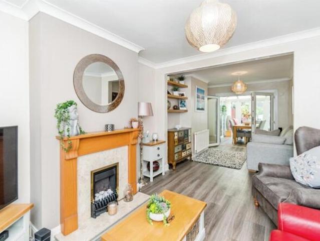 3 bedroom semi detached house for sale in Crabwood Road, Southampton, SO16