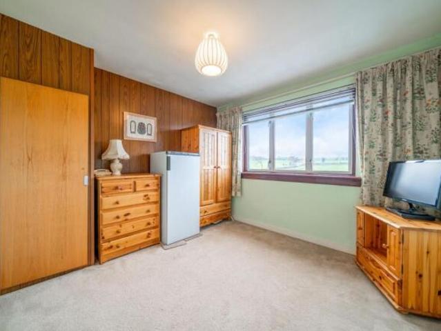 3 bedroom semi detached house for sale in Craighlaw Avenue, Waterfoot, G76