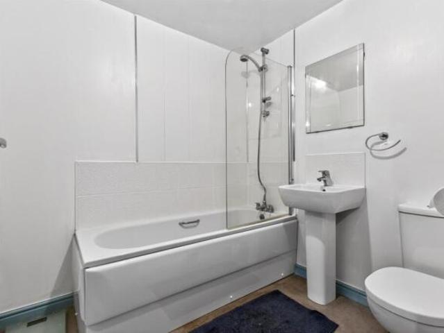 3 bedroom semi detached house for sale in Craiglockhart Street, Garthamlock, Glasgow, G33