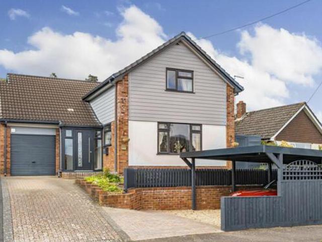 3 Bedroom Semi detached House For Sale In Crediton, Devon