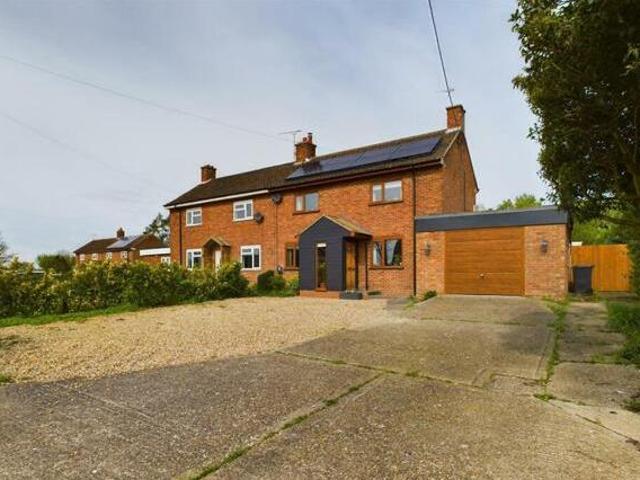 3 Bedroom Semi detached House For Sale In Creeting St. Mary