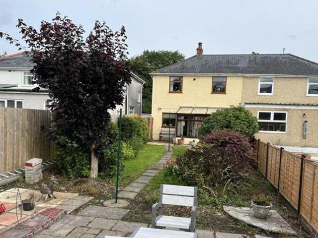 3 Bedroom Semi detached House For Sale In Crynant