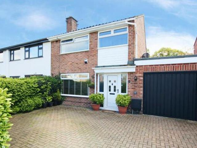 3 Bedroom Semi detached House For Sale In Cuddington