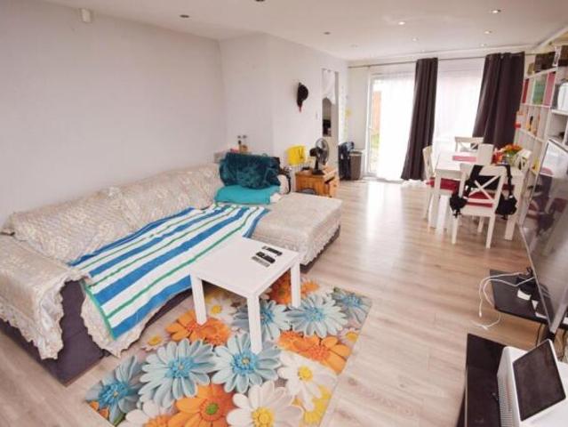 3 bedroom semi detached house for sale in Cypress Croft, Binley, Coventry, West Midlands, CV3