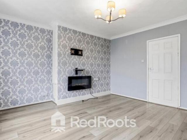 3 bedroom semi detached house for sale in Danesway, Doncaster, South Yorkshire, DN5