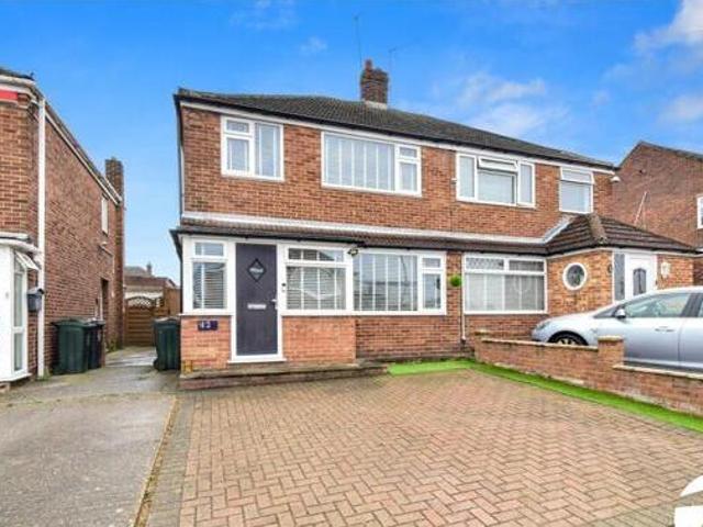 3 Bedroom Semi detached House For Sale In Dartford, Kent