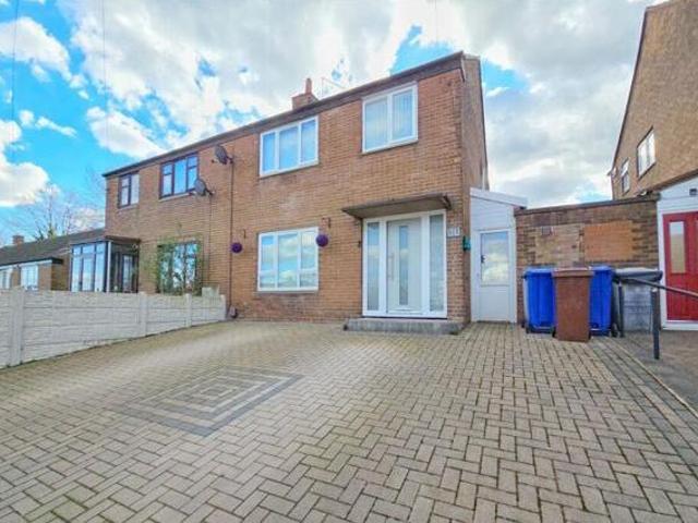 3 Bedroom Semi detached House For Sale In Darfield, Barnsley