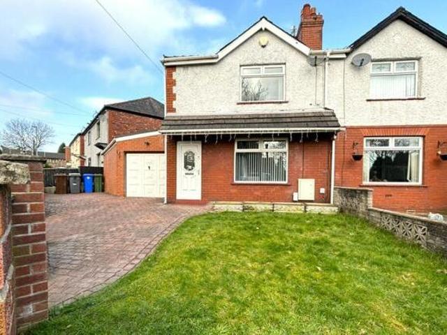 3 Bedroom Semi detached House For Sale In Denton