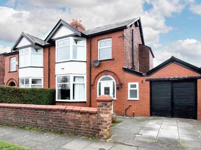 3 Bedroom Semi detached House For Sale In Dentons Green