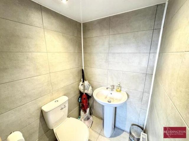 3 bedroom semi detached house for sale in Denegate Avenue, Birstall, Leicester, LE4