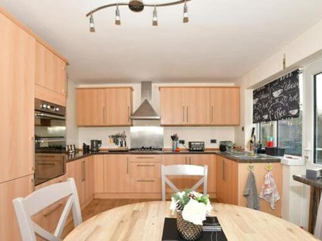 3 Bedroom Semi detached House For Sale In Deal