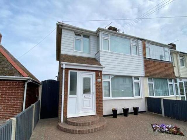 3 Bedroom Semi detached House For Sale In Deal