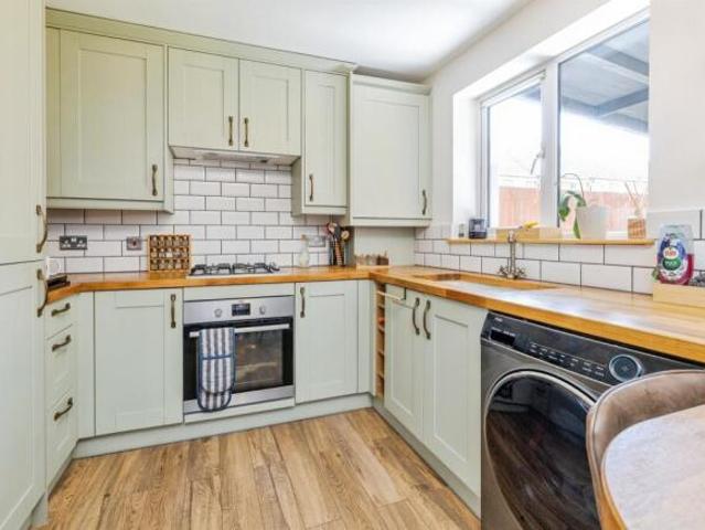 3 bedroom semi detached house for sale in Deansleigh, Lincoln, LN1