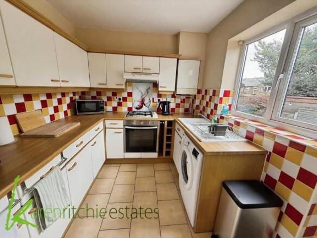 3 bedroom semi detached house for sale in Delph Hill Close, Bolton, BL1