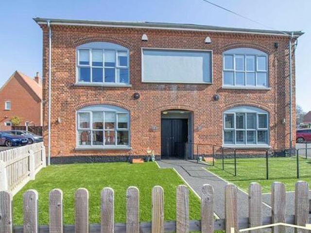 3 Bedroom Semi detached House For Sale In Dereham, Norfolk