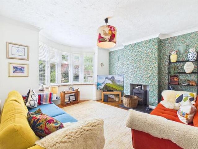 3 bedroom semi detached house for sale in Dereham Road, New Costessey, Norwich, NR5