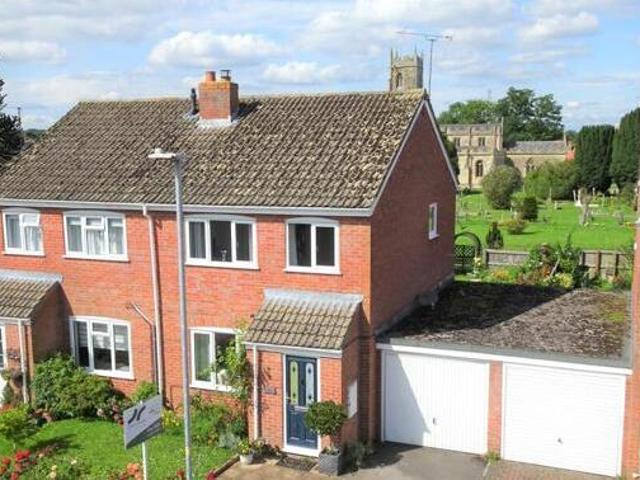 3 Bedroom Semi detached House For Sale In Devizes, Wiltshire