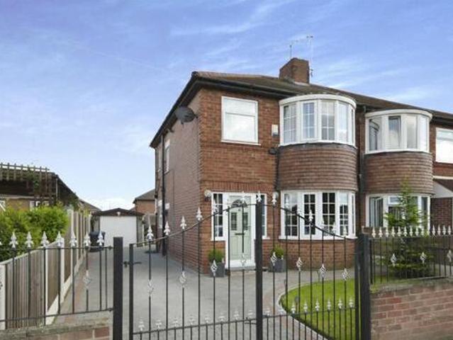 3 Bedroom Semi detached House For Sale In Doncaster, South Yorkshire