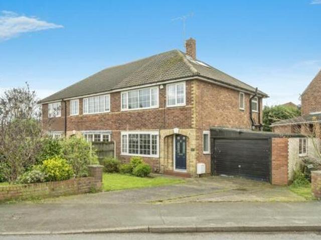 3 Bedroom Semi detached House For Sale In Doncaster, South Yorkshire