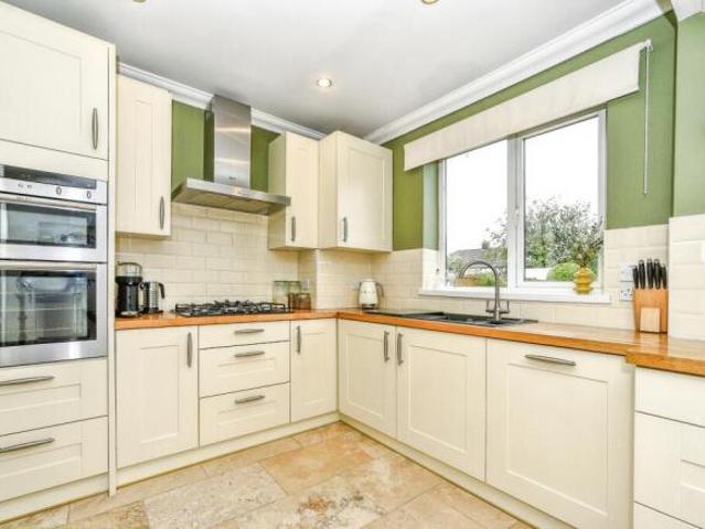 3 bedroom semi detached house for sale in Dorchester Road Lawn, Swindon, SN3