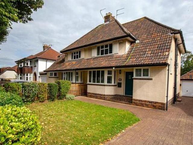 3 Bedroom Semi detached House For Sale In Downend, Bristol