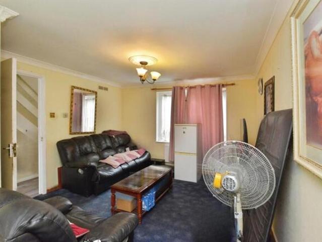 3 bedroom semi detached house for sale in Downs Barn Boulevard, Downs Barn, Milton Keynes, MK14