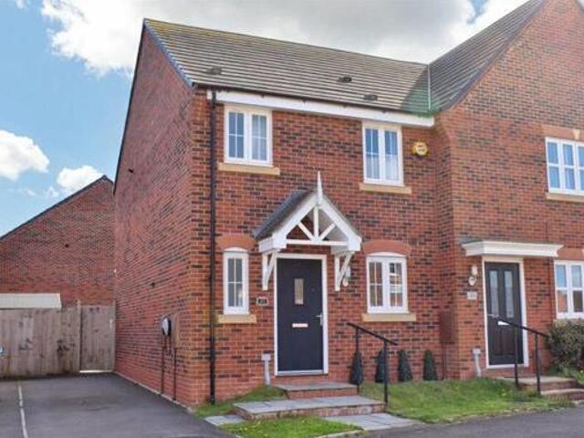 3 Bedroom Semi detached House For Sale In Droitwich Spa, Worcestershire