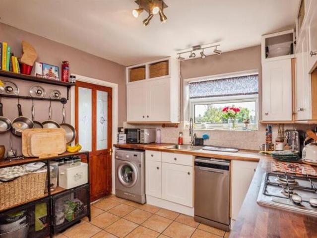 3 bedroom semi detached house for sale in Drake Avenue, WORCESTER, WR2