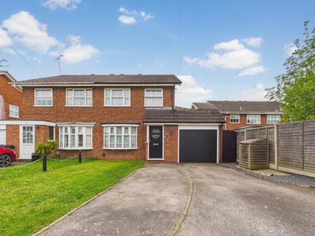 3 bedroom semi detached house for sale in Dunbar Drive, Woodley, Reading, Berkshire, RG5