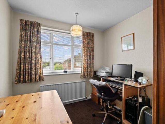 3 bedroom semi detached house for sale in Dunblane Drive, Leamington Spa, CV32