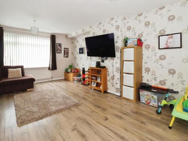 3 bedroom semi detached house for sale in Dunmail Road, Bristol, Somerset, BS10