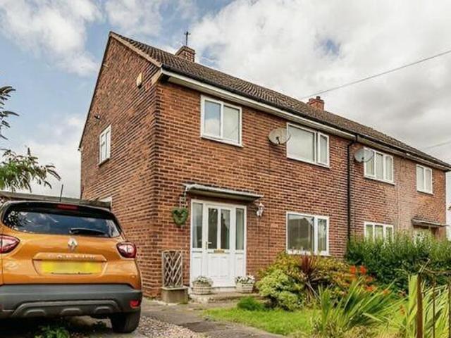 3 Bedroom Semi detached House For Sale In Dunscroft
