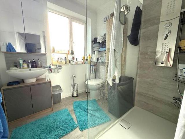3 bedroom semi detached house for sale in Durham Road, St Annes, Luton, Bedfordshire, LU2 0RB, LU2