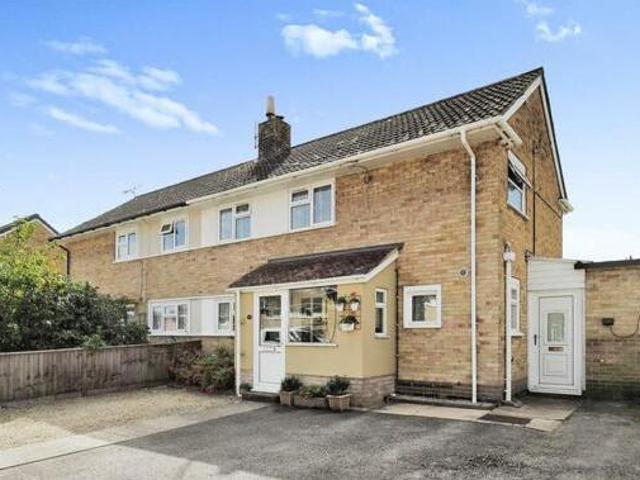 3 Bedroom Semi detached House For Sale In Durrington
