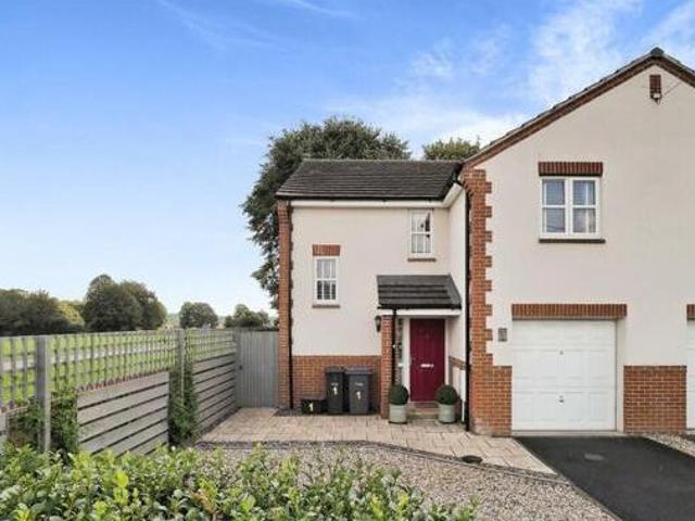 3 Bedroom Semi detached House For Sale In Durrington