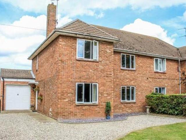 3 Bedroom Semi detached House For Sale In Duxford