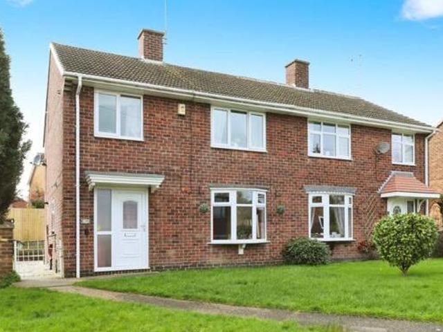 3 Bedroom Semi detached House For Sale In Eckington