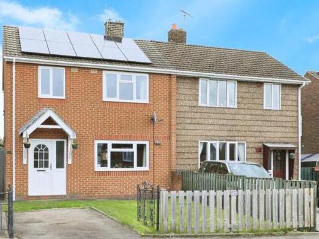 3 Bedroom Semi detached House For Sale In Eckington