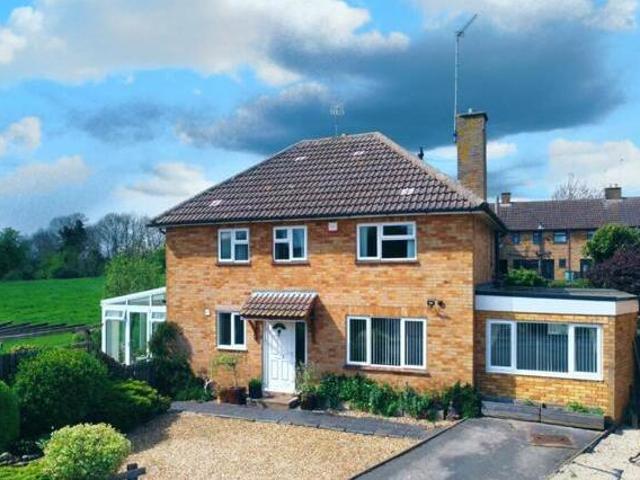 3 Bedroom Semi detached House For Sale In Ecton