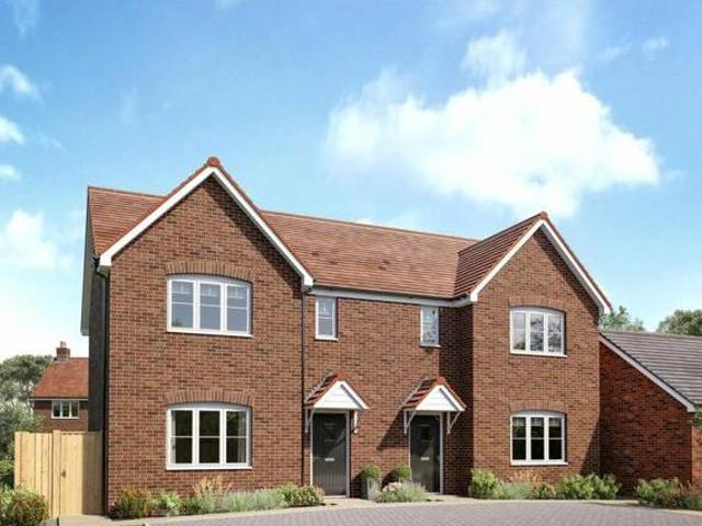 3 Bedroom Semi detached House For Sale In East Malling, Kent
