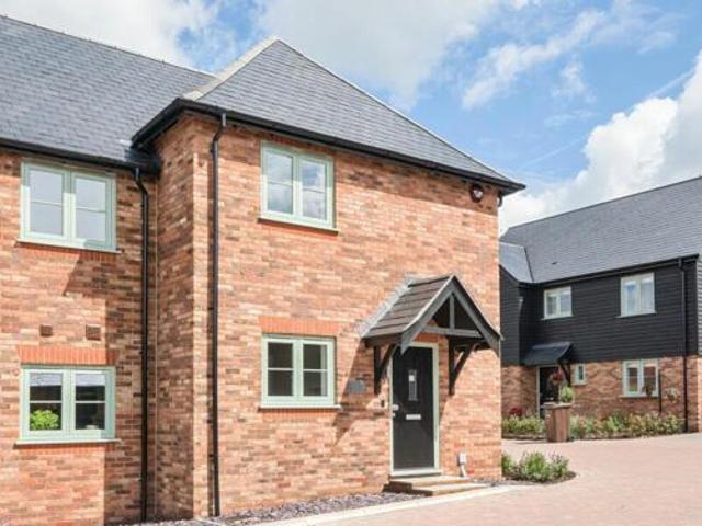 3 Bedroom Semi detached House For Sale In East Wellow, Romsey