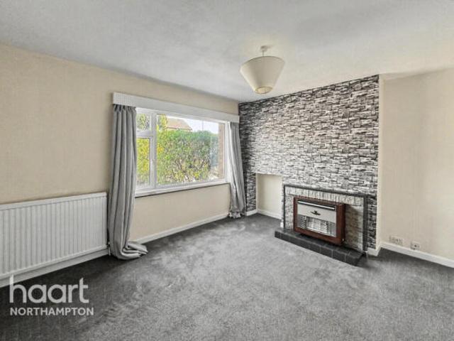 3 bedroom semi detached house for sale in Eastern Avenue North, Northampton, NN2