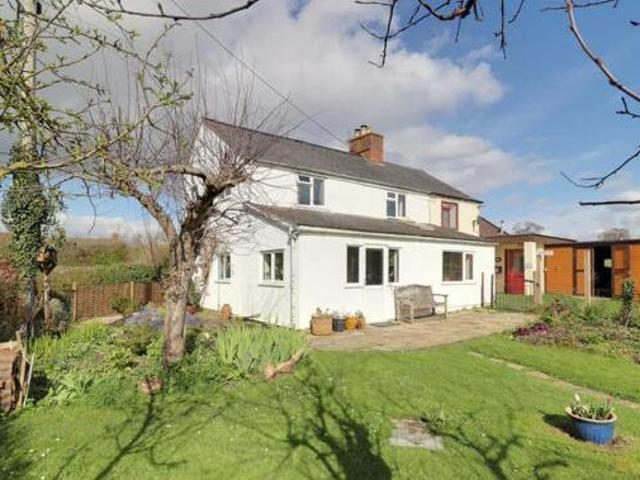 3 Bedroom Semi detached House For Sale In Eastington