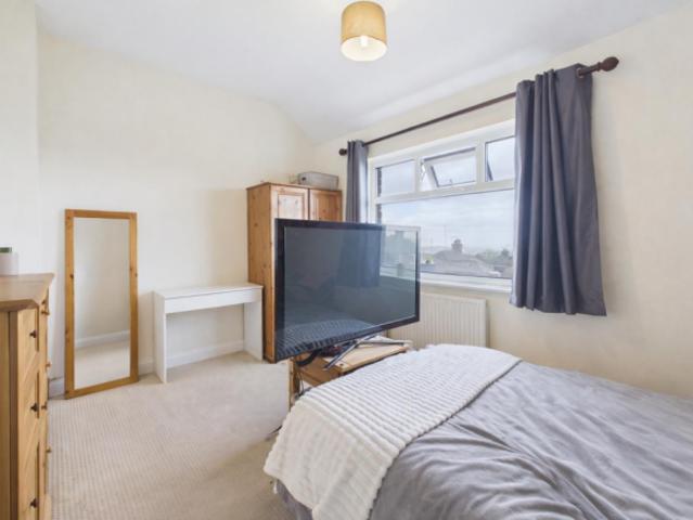 3 bedroom semi detached house for sale in Edale Road, Sheffield, S11