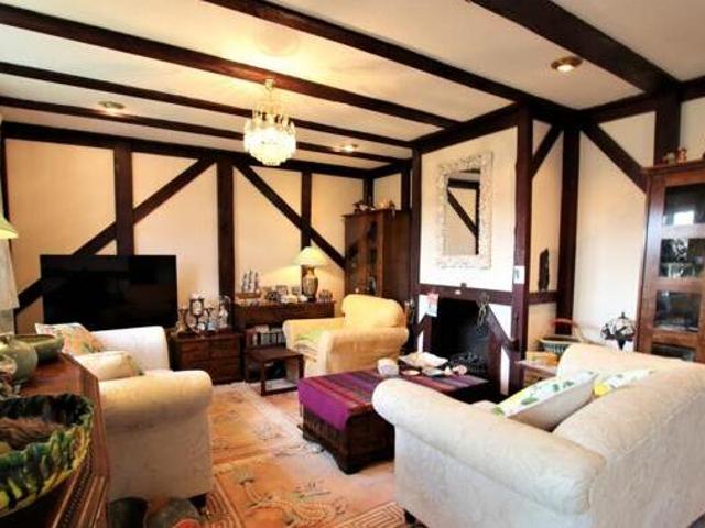 3 Bedroom Semi detached House For Sale In Edgware, Middlesex