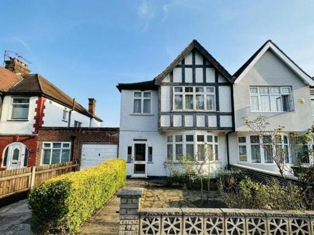 3 Bedroom Semi detached House For Sale In Edgware, Middlesex