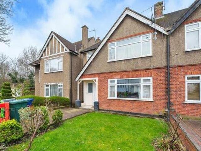 3 Bedroom Semi detached House For Sale In Edgware